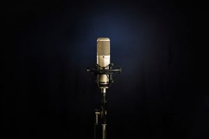 5 Microphones that Famous Singers Use (Old and New) | TSP